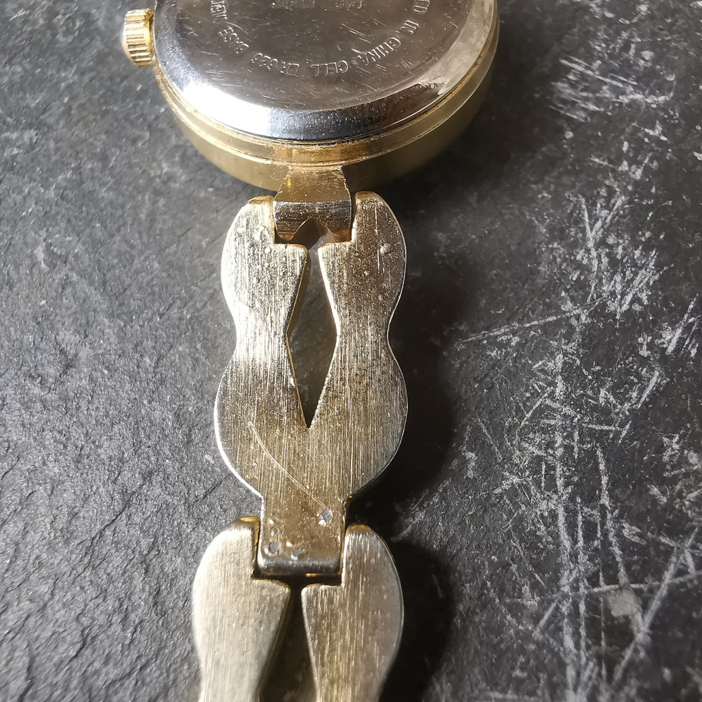 Vintage Women's AVIVA "Collection" Gold Plated Quartz Watch