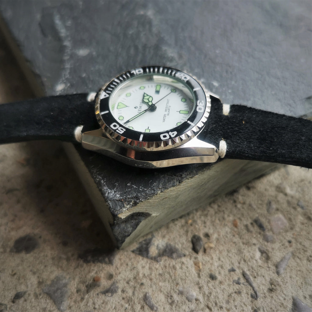 Men's Vintage JEMIS Chrome Quartz Watch // Lume hands and digits ...